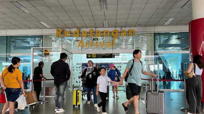 Penumpang Bandara Depati Amir 3.000 Perhari Jelang Imlek, Dua Maskapai Extra Flight - Bangkapos.com
