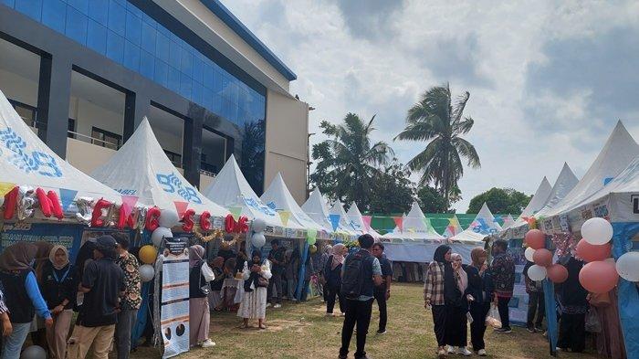 60 Stand Produk UMKM dari Berbagai Desa Diperkenalkan Mahasiwa di Expo ...