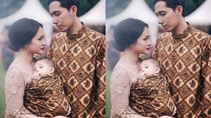 Tutorial: Cara Menggendong Anak Menggunakan Kain Jarik Ala Andien ...