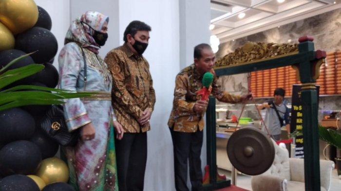 Bupati Bangka Resmikan Rumah Makan Pangeran, Mulkan: Bukan Investasi ...