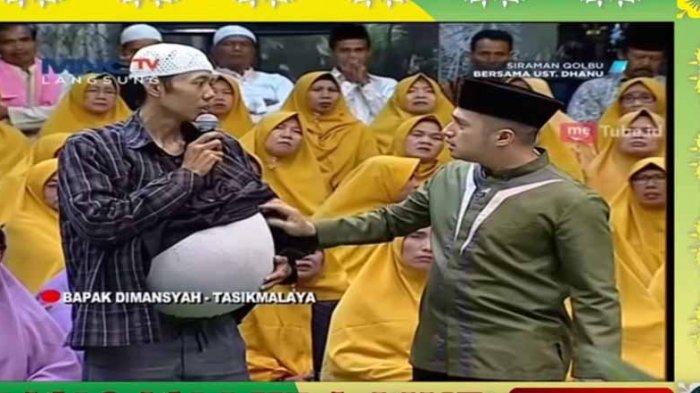 13 Tahun Perut Pria Ini Membesar, Didoakan Ustaz Danu Lalu Terduduk dan ...