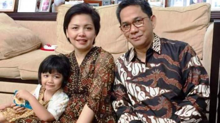 Dewi Lusiana Sebut Ibu Sosok Yang Sakral dan Penting - Bangkapos.com