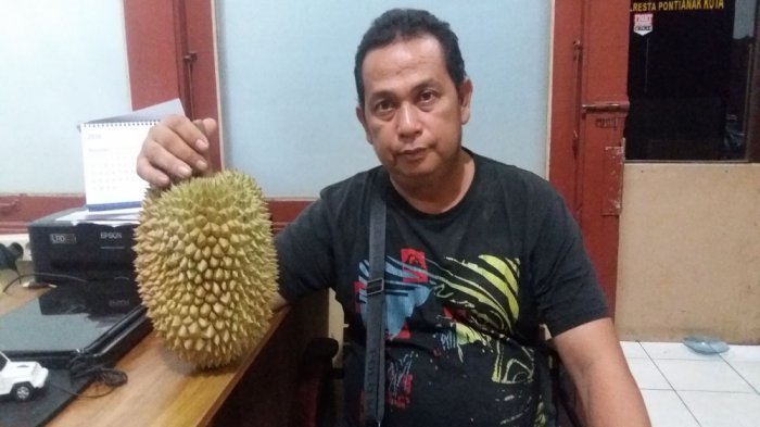Pedagang Durian 'Rp700 Ribu' yang Gegerkan Dunia Maya, Begini ...