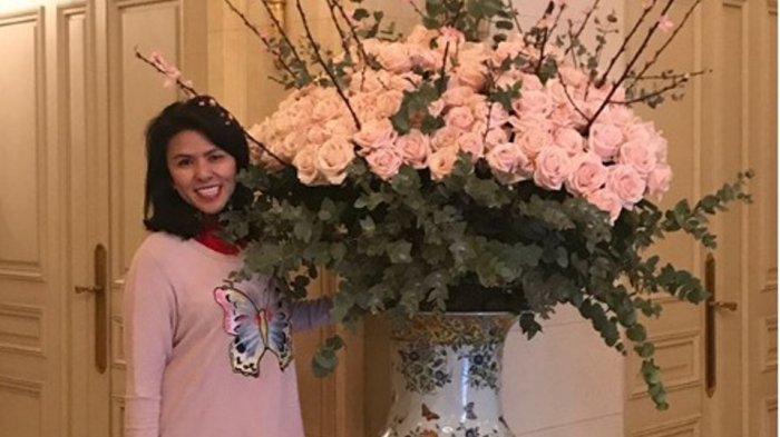 Fifi Lety Pose Bersama Pria Tampan, Cieee Bakal Kawin Nih - Bangkapos.com