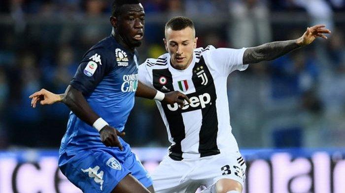 Federico Bernardeschi Akui Ada Tawaran Menggoda dari Barcelona ...