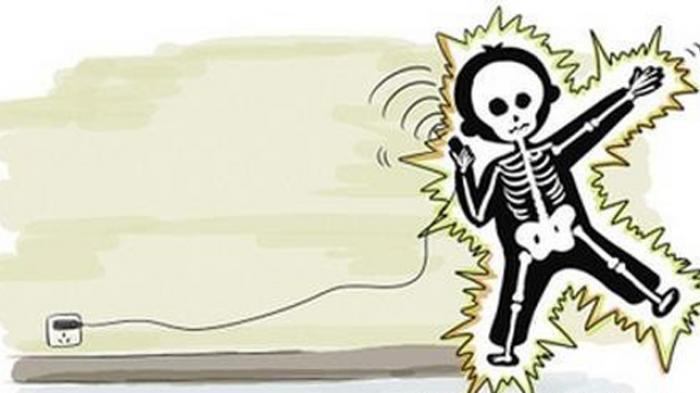 Orang Tua Siswa Tersengat Listrik di Belitung, Ini Pertolongan Pertama ...