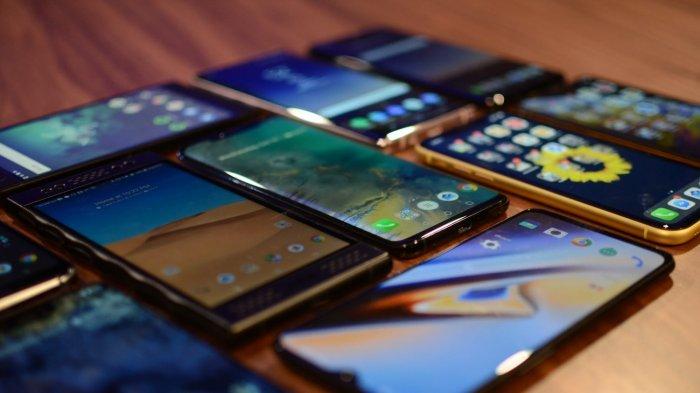 Daftar Merek 5 Smartphone Dengan Layar IPS LCD Terbaik yang Harganya Rp ...
