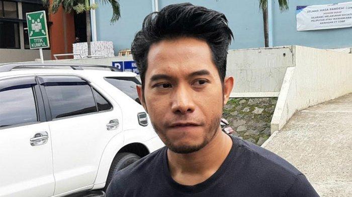 Fakta Tentang Joshua March yang Disebut Mirip Pemeran Pria dalam Video Syur Mirip Gisel ...