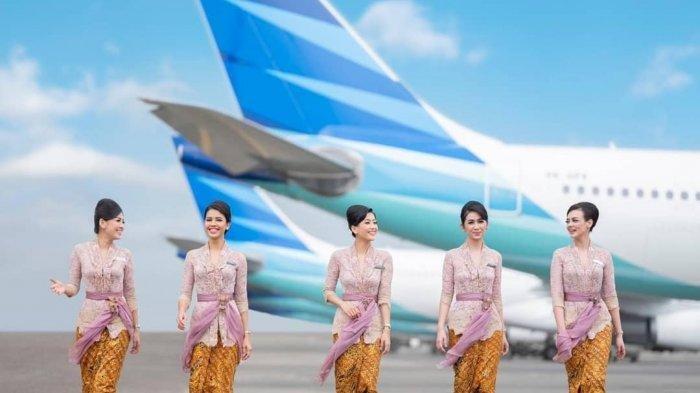 MENGENAL Jenis Seragam Pramugari Garuda Indonesia dari Tahun 1949 ...