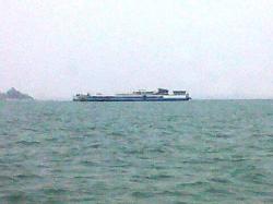 Kapal Isap Timah di Pulau Putri Mulai Menjauh - Bangkapos.com