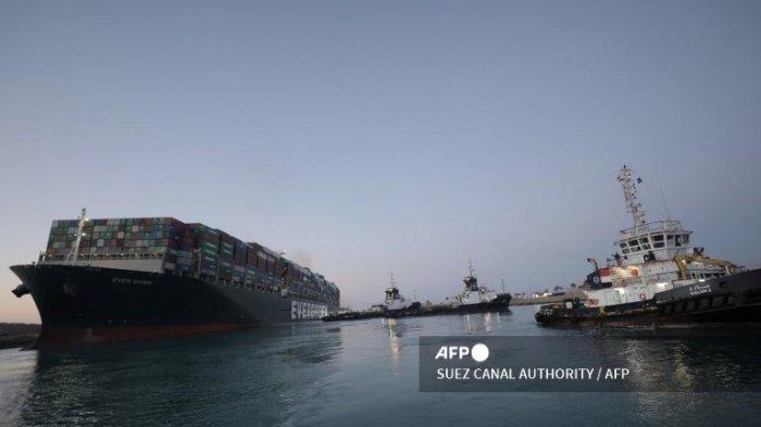 Kapal Raksasa yang Nyangkut di Terusan Suez dan Bikin Dunia Puyeng Itu ...