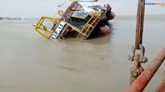 KIP 10 Milik PT Timah Tbk Tenggelam Di Perairan Kundur - Bangkapos.com