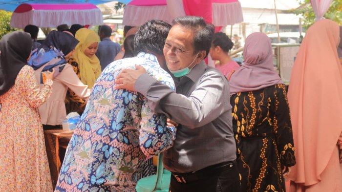 Komitmen Buka Lapangan Kerja, Korari Dapat Dukungan Warga Pangkalan Baru - Bangkapos.com