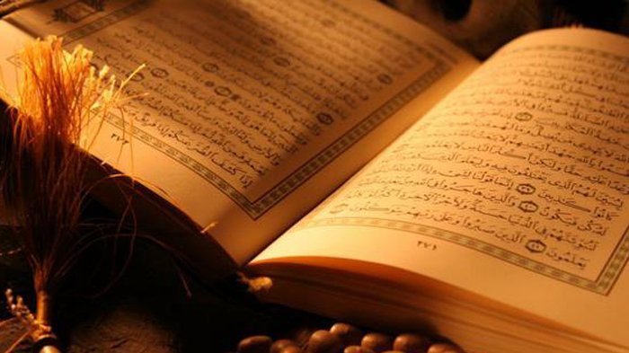 Arti Idza Ja Anasrullah Hiwalfat Ayat Pertama dalam Surat An Nasr ...