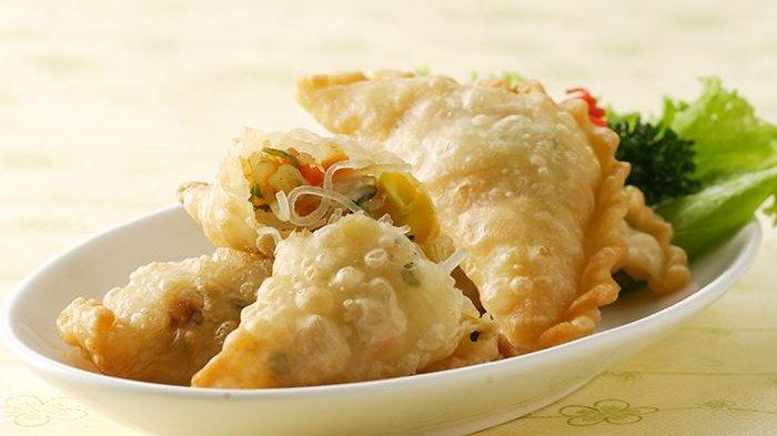 Pastel Udang Ebi Aroma Isiannya Jadi Super Spesial - Bangkapos.com