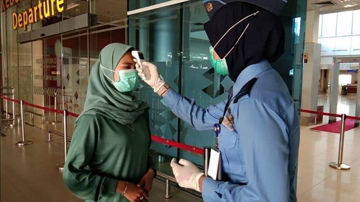 Penerbangan Masih Normal, Bandara Depati Amir Pangkalpinang Sediakan ...