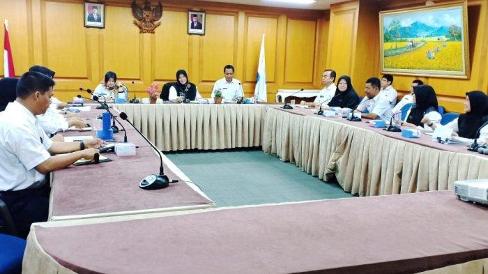 DP3ACSKB Babel Memantapkan Susunan Kepengurusan Sekolah Perempuan ...