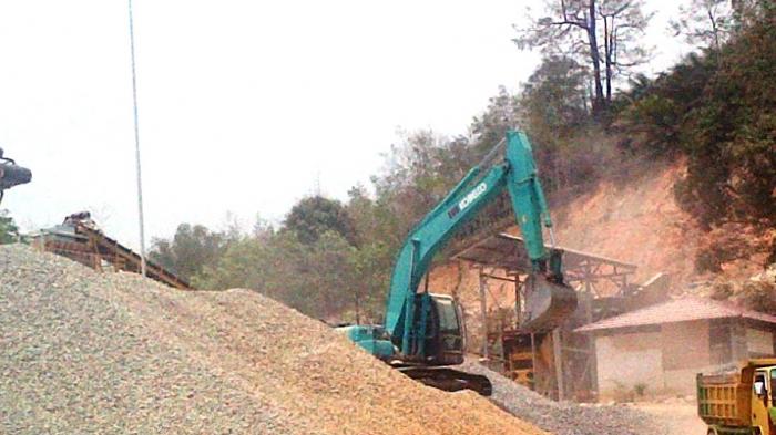 Tambang Batu Granit MKM Kantongi Izin Hingga 2019 - Bangkapos.com
