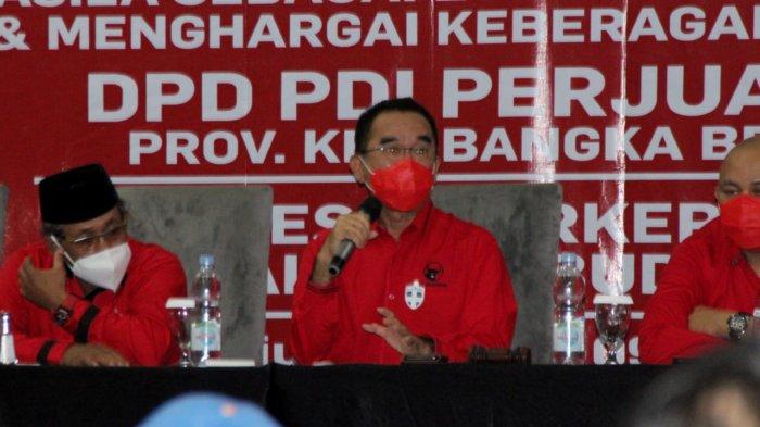 Gelar Pendidikan Politik, Rudianto Tjen Perkuat Nasionalisme Kader PDI-P Babel - Bangkapos.com