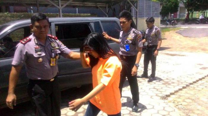 Bukannya Jadi Contoh, Pak Guru Ini Nyabu Sebelum Ikut Rapat - Bangkapos.com