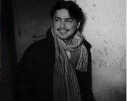 Sebelum jadi Artis Terkenal Thomas Djorgi Pernah Tiduran di Emperan ...