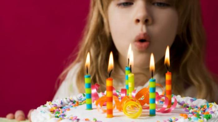 Ternyata Ini Fakta Seram di Balik Tradisi Tiup Lilin Saat Ulang Tahun ...