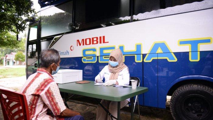 Puluhan Lansia Dapatkan Pelayanan Kesehatan Mobil Sehat PT Timah, Warga ...