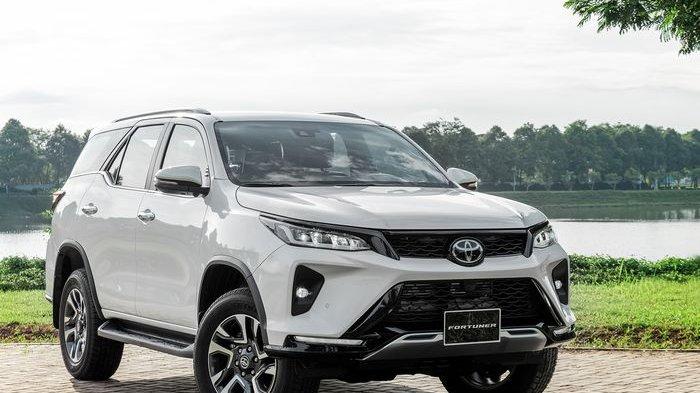 Mulai Rp 500 Jutaan, Ini Spesifikasi Produk Baru Toyota Fortuner ...
