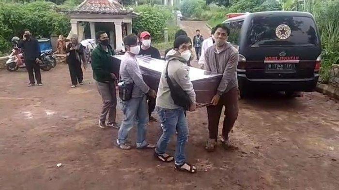 Tukang Angkut Peti Mogok Setelah Tersinggung Ucapan Wali Kota, Jenazah ...