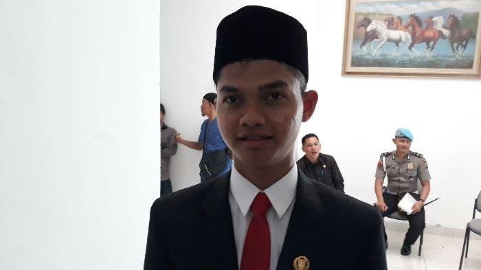 Dianggap Penampilannya Tidak Pantas, Yogi Maulana Minta Maaf - Bangkapos.com