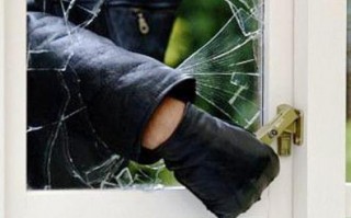 Perampok Perempuan Satroni Rumah Perwira Densus 88 - Bangkapos.com