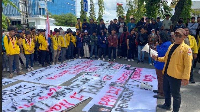 Mahasiswa dan Warga Sipil Bakal Demo di Gedung DPRD Kalsel, Tolak Efisiensi Anggaran ...