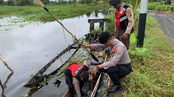 Penyetrum Ikan Resahkan Warga Pinangkara, Personel Polres HSU Amankan ...
