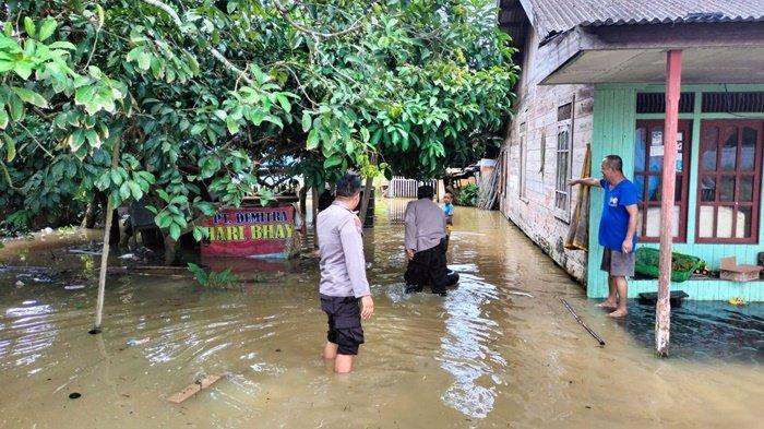 Banjir Landa Permukiman Warga Mabuun Kabupaten Tabalong Kalsel ...