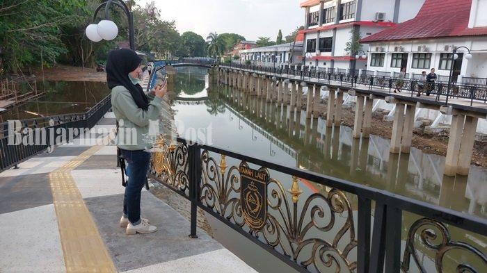 Wisata Kalsel: Siring Mina Tirta Pelaihari Tala Cocok untuk Jogging Pagi dan Sore, Kaki Nyaman ...
