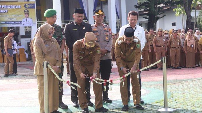 Luncurkan Program Tabalong Smart, H Fani-Habib Taufan Tapung Tawar ...