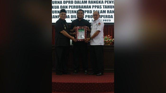 Sampaikan Rancangan Perubahan KUA-PPAS 2023, Bupati HSS Targetkan Selesai Pertengahan Agustus ...