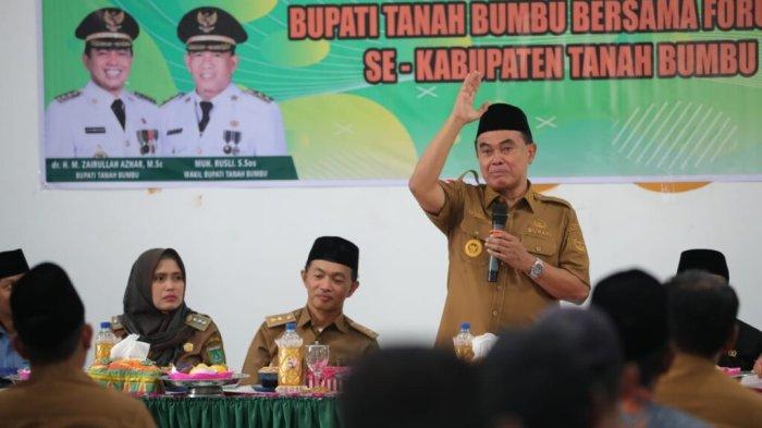 Bupati Tanbu Ingatkan Ketua RT Selalu Melaporkan Kondisi Wilayahnya ke Kades - Banjarmasinpost.co.id