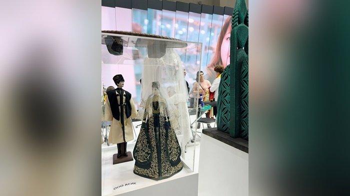 Pesan Politik Rusia di Balik Fashion Summit Moskow - Banjarmasinpost.co.id