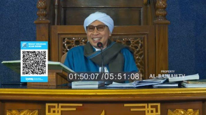 Buya Yahya Jelaskan Pentingnya Adzan dan Iqamah Sebelum Sholat ...