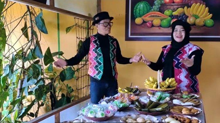 Mau tahu Nama 41 Macam Kue khas Banjar, Ayo Dengar Lagu Karya Dino dan ...