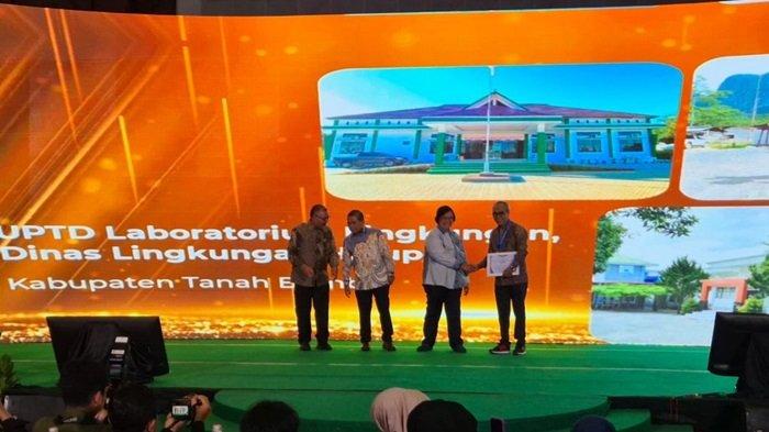Berkat Kerja Keras dari Seluruh Staf, Pemkab Tanahbumbu Raih Penghargaan Adi Niti ...