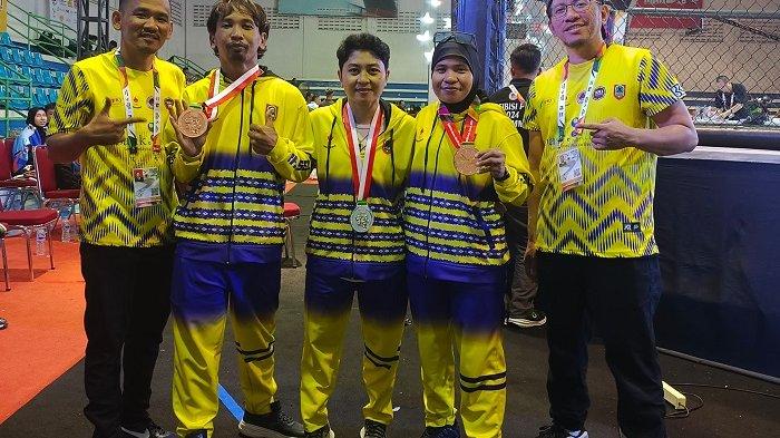 IBCA MMA Kalsel Cetak Sejarah: Raih 3 Medali Emas di Debut PON XXI 2024 ...