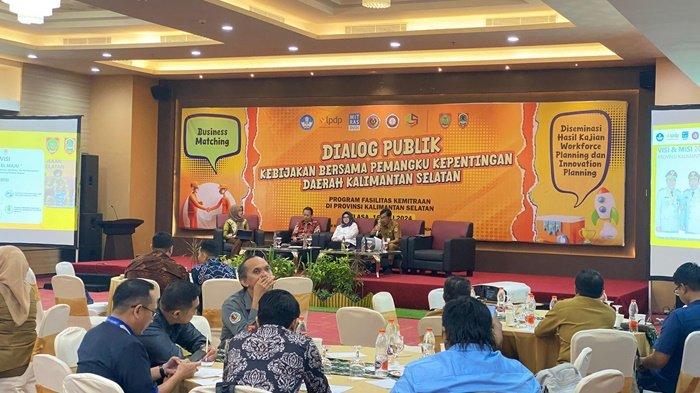 Gelar Dialog Publik, Poliban Ingin Pemangku Kepentingan Komitmen ...