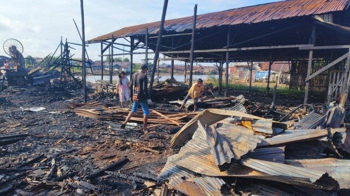 Kebakaran Besar di Pulau Alalak Batola, Dua Bansaw Ludes Terbakar, Kerugian Ditaksir Ratusan ...