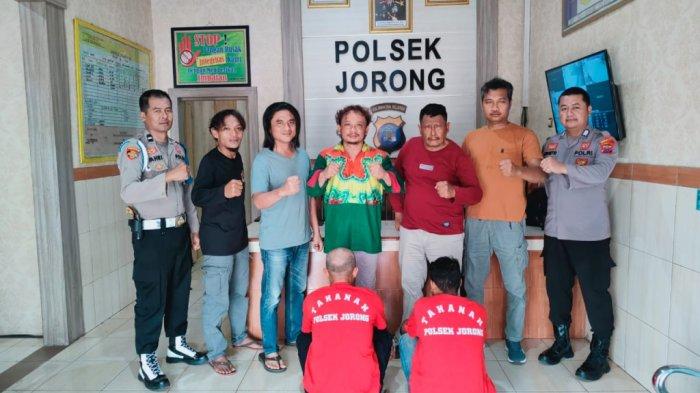 Gerebek 'Pondok Judi' di Jorong Tala, Petugas Ringkus 2 Orang, Ratusan ...