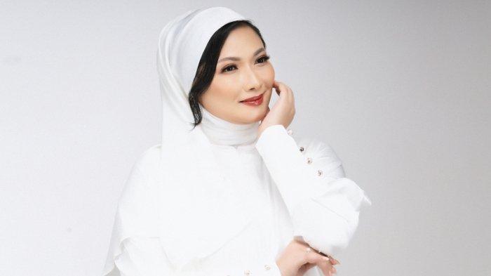 Fryda Lucyana Ajak Doakan Indonesia Maju dan Sejahtera Lewat “Doa Untuk Negeri” Karya Eros ...