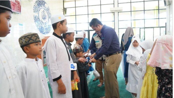 Peringati Hari Anak Nasional 2024, PLN UID Kalselteng Berikan Santunan ke Puluhan Anak Yatim ...