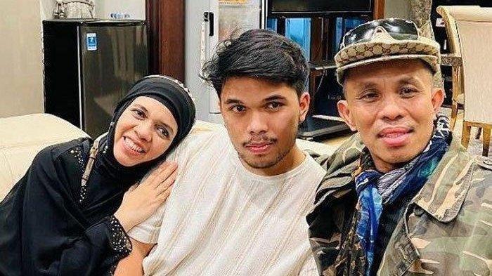 Pantas Geni Faruk Banggakan Thariq, Satu Lagi Keistimewaan Suami ...