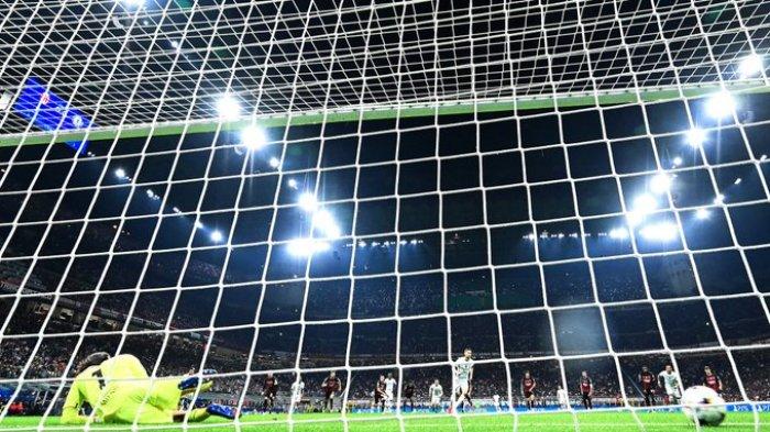 Mason Mount Patah Hati Soal Mantan Rekannya Fikayo Tomori Kartu Merah ...